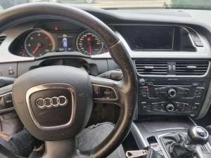 Pelēks Audi A4 2008 Kauņa, ar dzinēja tilpumu 1.99 L un nobraukumu 390 tūkst. km par 2200 €, foto 7 vietnē AUTOMOTO.COM.LV