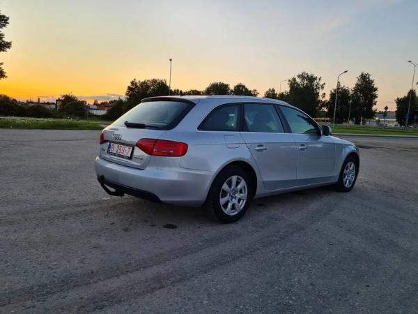 Grey Audi A4 2008 in Ogre, with an engine capacity of 2.00 L and mileage of 281 thousand km for 6550 €, photo 5 on AUTOMOTO.COM.LV
