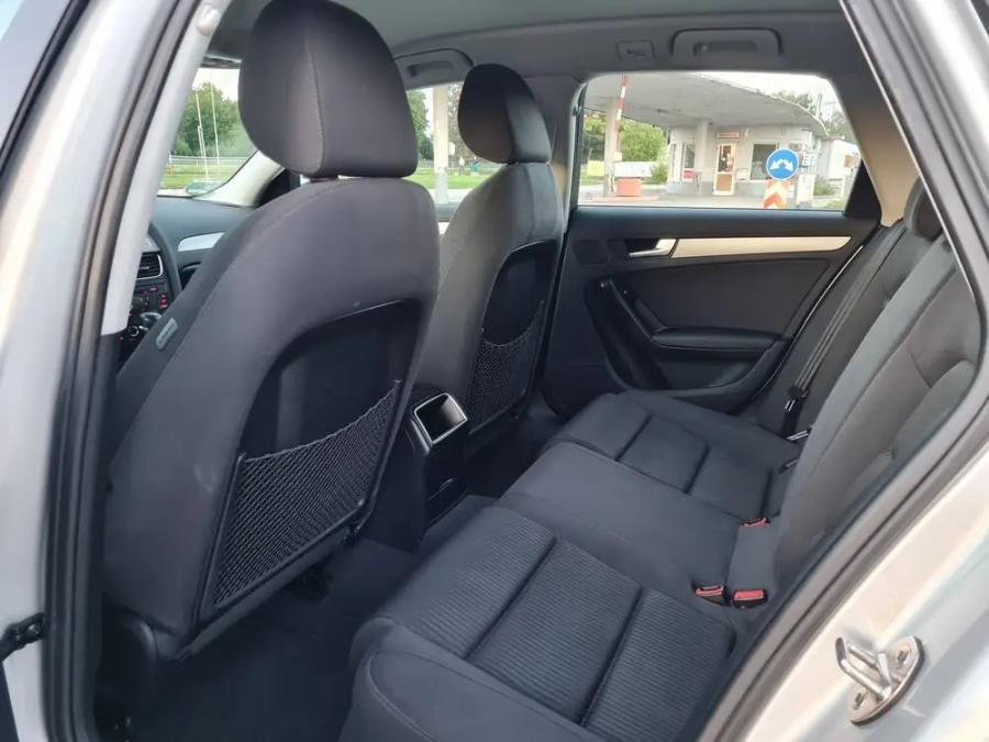 Pelēks Audi A4 2008 Ogre, ar dzinēja tilpumu 2.00 L un nobraukumu 281 tūkst. km par 6550 €, foto 18 vietnē AUTOMOTO.COM.LV