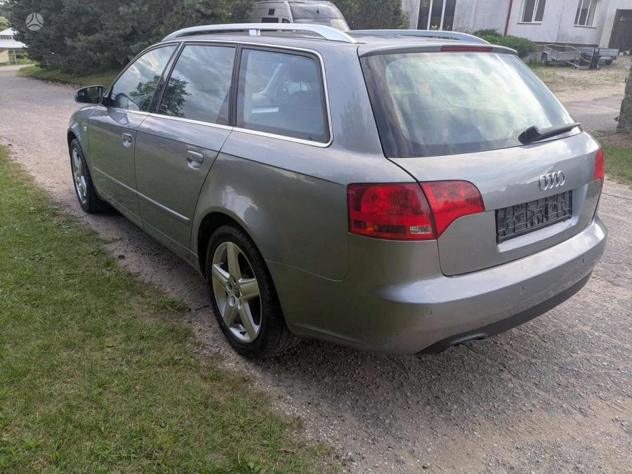 Pelēks Audi A4 2008 Rokiškis, ar dzinēja tilpumu 1.90 L un nobraukumu 330 tūkst. km par 3300 €, foto 4 vietnē AUTOMOTO.COM.LV