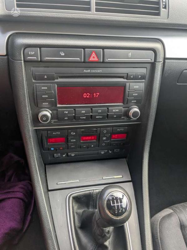 Grey Audi A4 2008 in Rokiskis, with an engine capacity of 1.90 L and mileage of 330 thousand km for 3300 €, photo 7 on AUTOMOTO.COM.LV