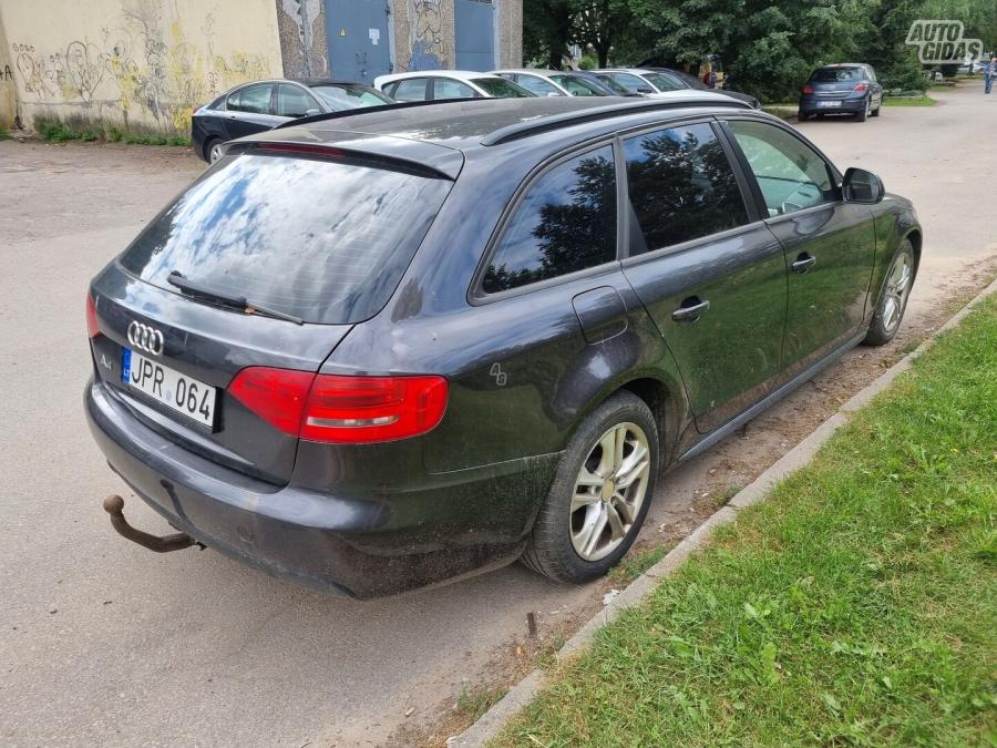 Grey Audi A4 2008 in Kaunas, with an engine capacity of 2.00 L and mileage of 395 thousand km for 2000 €, photo 4 on AUTOMOTO.COM.LV