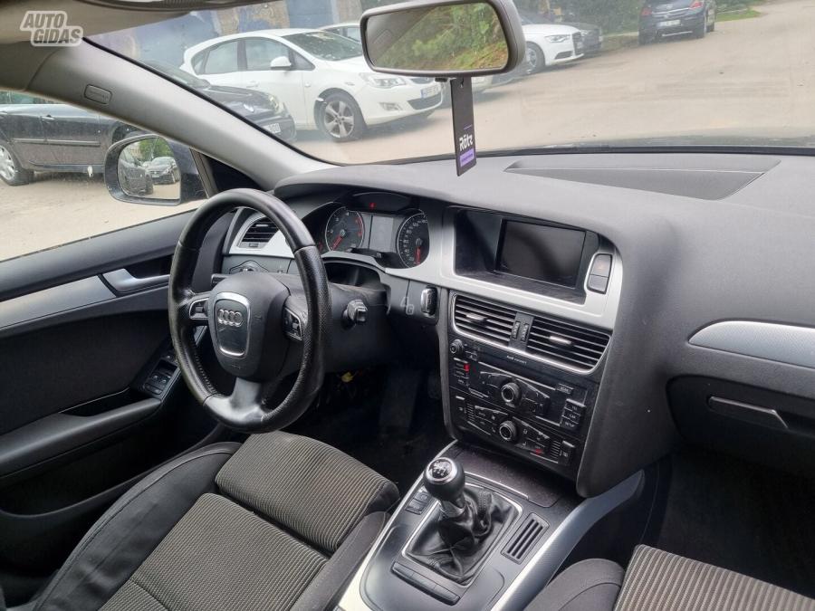 Grey Audi A4 2008 in Kaunas, with an engine capacity of 2.00 L and mileage of 395 thousand km for 2000 €, photo 6 on AUTOMOTO.COM.LV