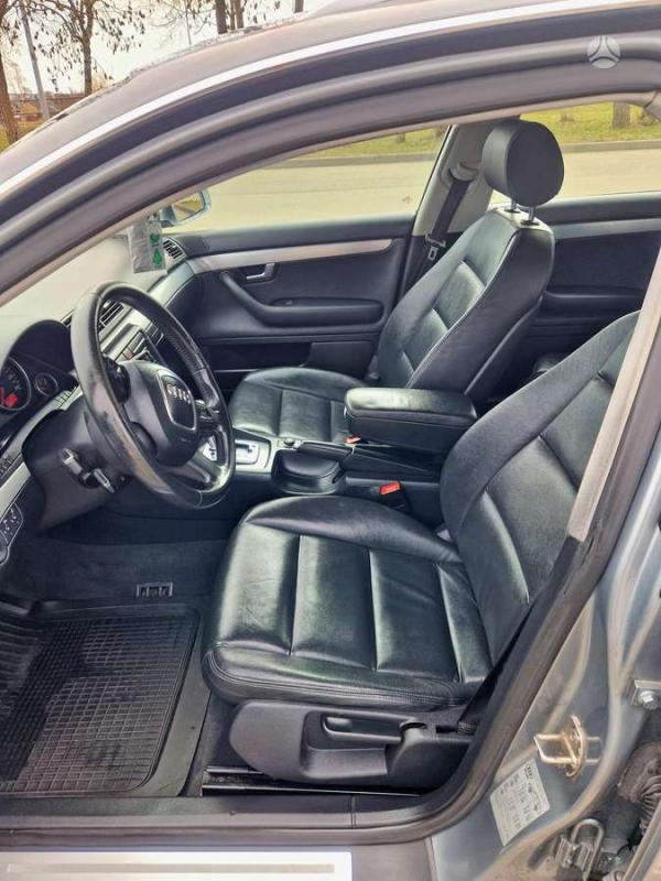 Grey Audi A4 2008 in Siauliai, with an engine capacity of 1.97 L and mileage of 230 thousand km for 2900 €, photo 4 on AUTOMOTO.COM.LV