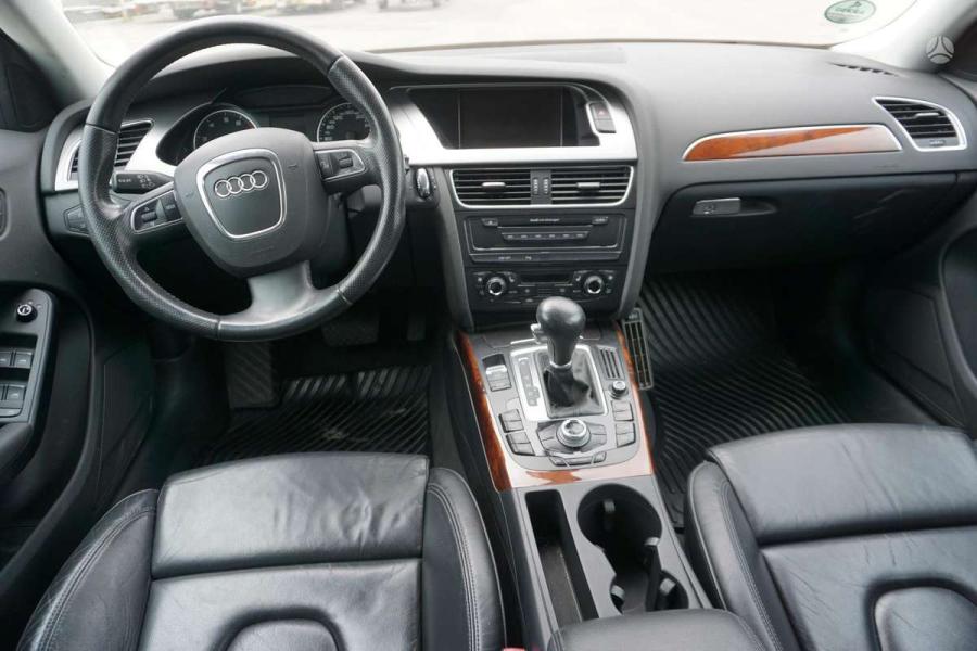 Grey Audi A4 2008 in Klaipeda, with an engine capacity of 1.80 L and mileage of 224 thousand km for 2200 €, photo 8 on AUTOMOTO.COM.LV