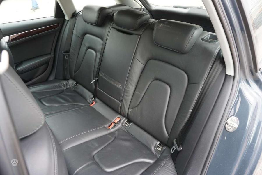 Grey Audi A4 2008 in Klaipeda, with an engine capacity of 1.80 L and mileage of 224 thousand km for 2200 €, photo 15 on AUTOMOTO.COM.LV