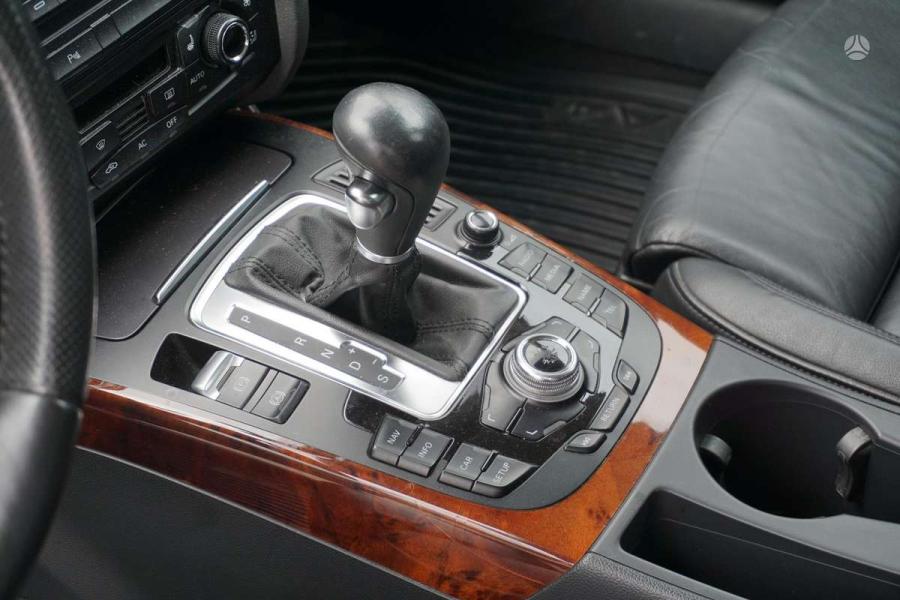 Grey Audi A4 2008 in Klaipeda, with an engine capacity of 1.80 L and mileage of 224 thousand km for 2200 €, photo 20 on AUTOMOTO.COM.LV