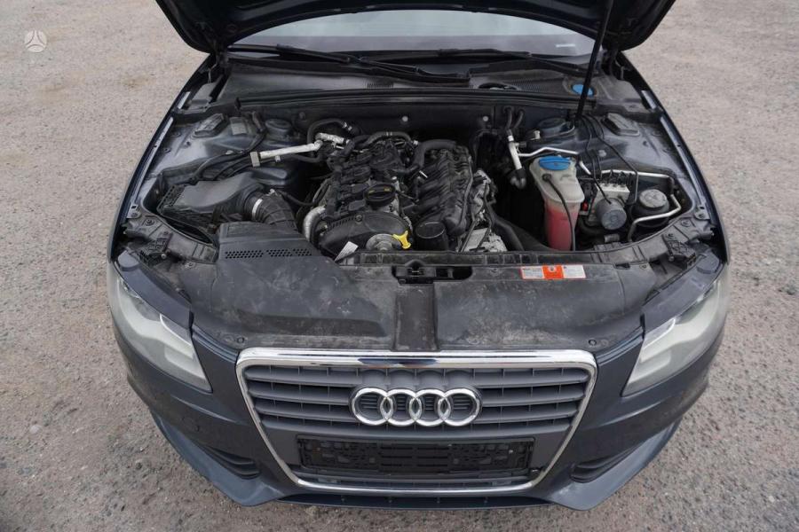 Grey Audi A4 2008 in Klaipeda, with an engine capacity of 1.80 L and mileage of 224 thousand km for 2200 €, photo 26 on AUTOMOTO.COM.LV