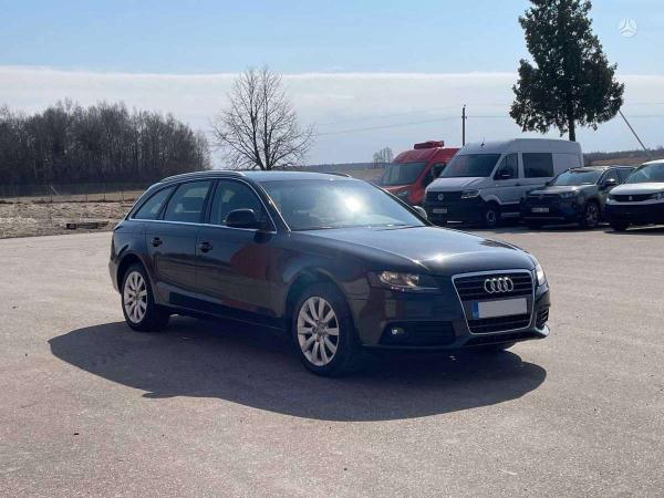 Pelēks Audi A4 2008 Ukmergė, ar dzinēja tilpumu 1.80 L un nobraukumu 353 tūkst. km par 2300 €, foto 2 vietnē AUTOMOTO.COM.LV