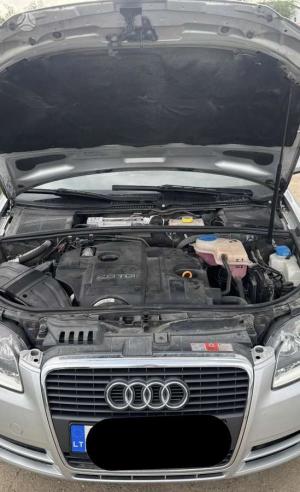 Grey Audi A4 2008 in Klaipeda, with an engine capacity of 1.97 L and mileage of 297 thousand km for 3200 €, photo 6 on AUTOMOTO.COM.LV