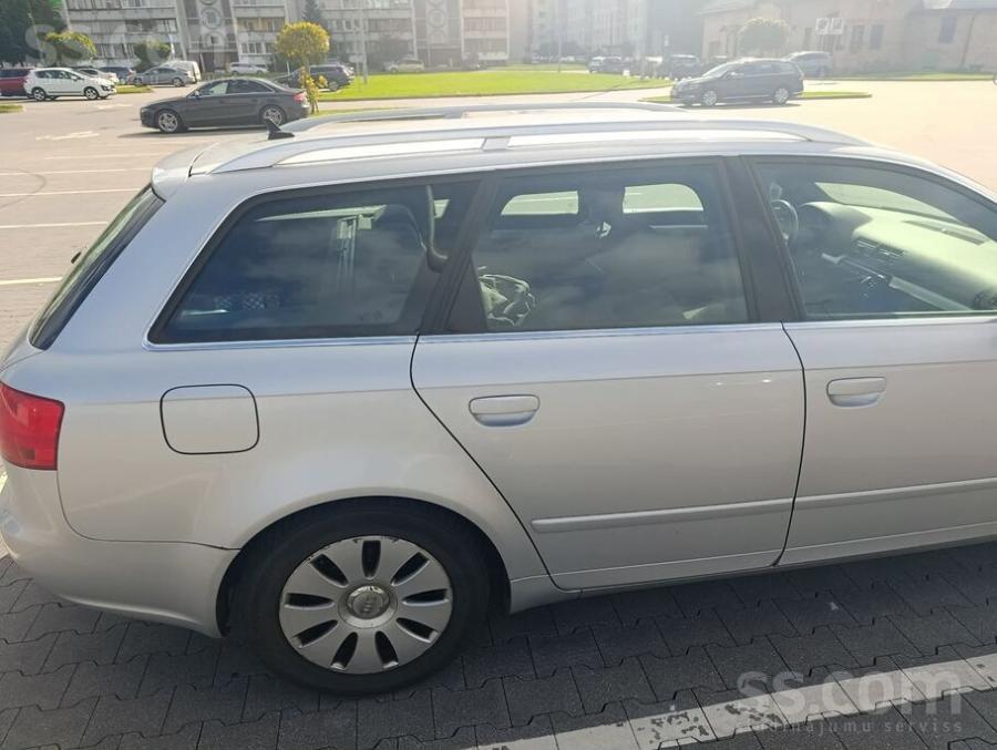 Pelēks Audi A4 2008 Rīga, ar dzinēja tilpumu 2.00 L un nobraukumu 224 tūkst. km par 2750 €, foto 3 vietnē AUTOMOTO.COM.LV