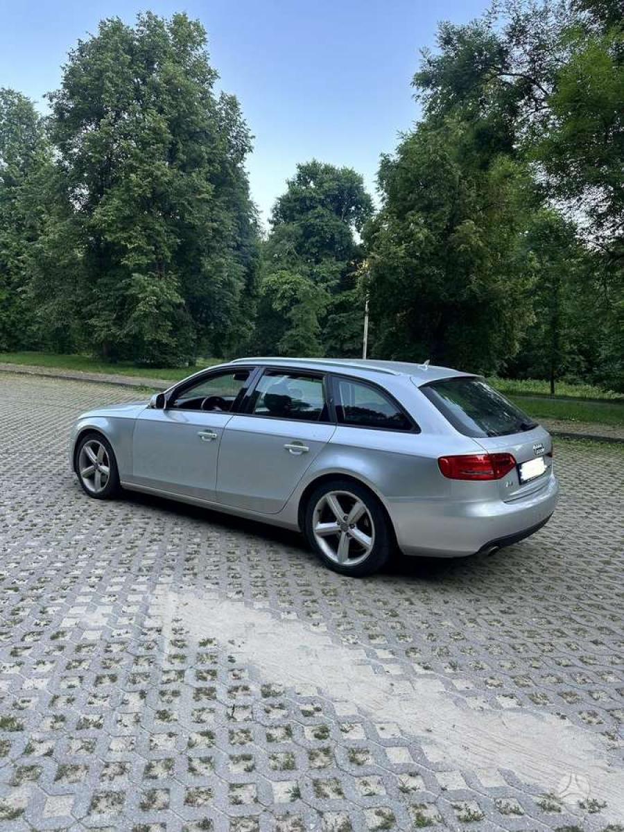 Grey Audi A4 2008 in Vilnius, with an engine capacity of 2.97 L and mileage of 326 thousand km for 4000 €, photo 7 on AUTOMOTO.COM.LV