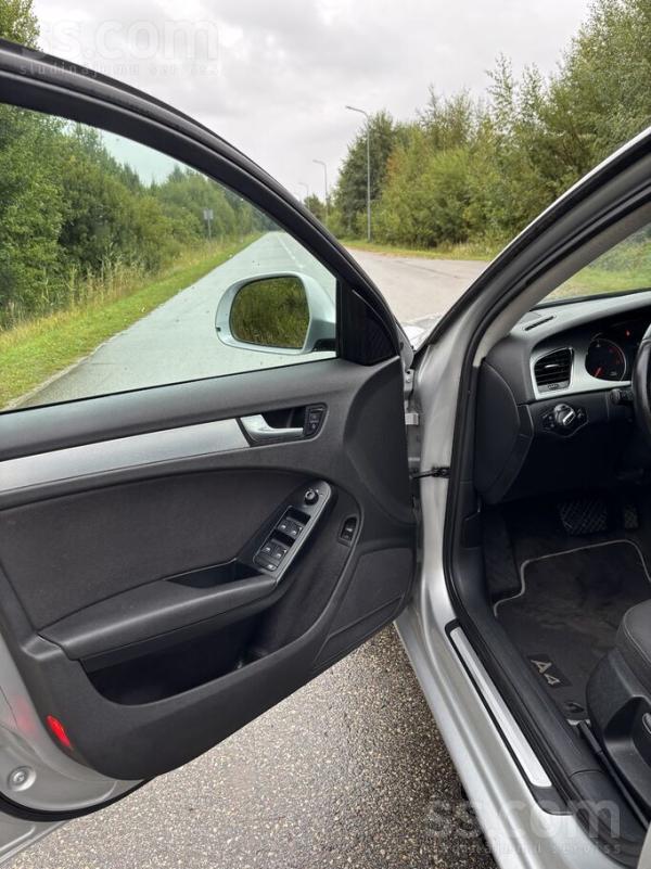Pelēks Audi A4 2008 Tukums, ar dzinēja tilpumu 2.00 L un nobraukumu 356 tūkst. km par 3700 €, foto 9 vietnē AUTOMOTO.COM.LV