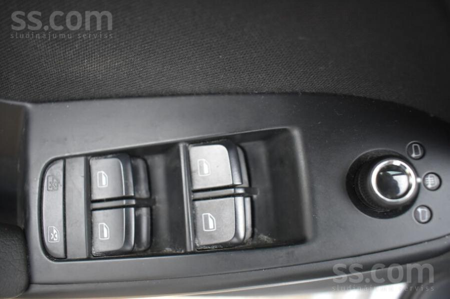 Grey Audi A4 2008 in Talsi, with an engine capacity of 1.80 L and mileage of 200 thousand km for 5200 €, photo 12 on AUTOMOTO.COM.LV