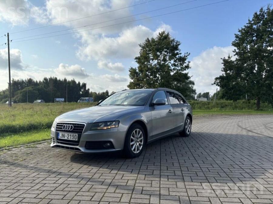 Pelēks Audi A4 2008 Liepāja, ar dzinēja tilpumu 2.00 L un nobraukumu 494 tūkst. km par 3000 €, foto 1 vietnē AUTOMOTO.COM.LV
