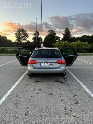 Pelēks Audi A4 2008 Rīga, ar dzinēja tilpumu 2.00 L un nobraukumu 250 tūkst. km par 5900 €, foto 5 vietnē AUTOMOTO.COM.LV