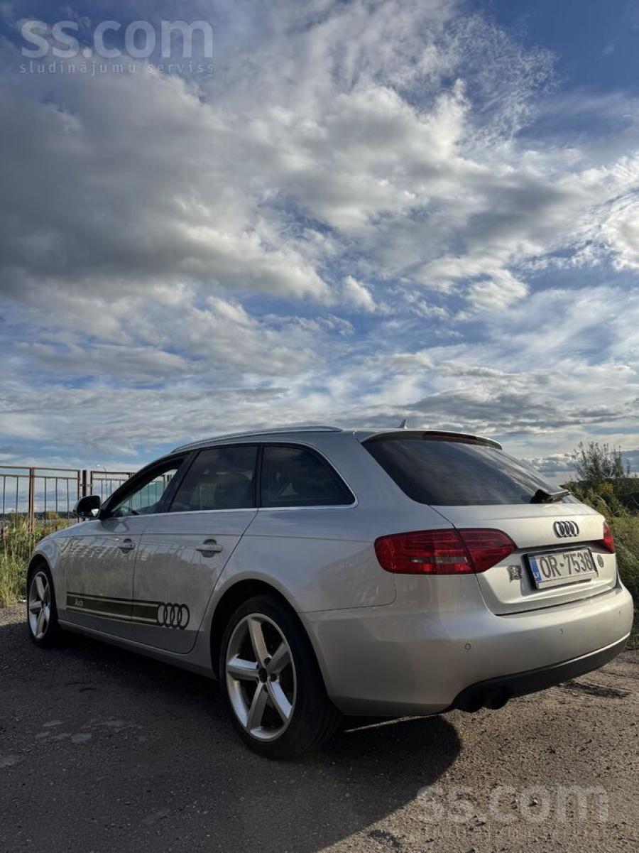 Pelēks Audi A4 2008 Rīga, ar dzinēja tilpumu 2.00 L un nobraukumu 344 tūkst. km par 3500 €, foto 3 vietnē AUTOMOTO.COM.LV