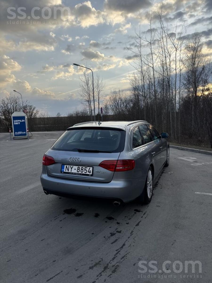 Grey Audi A4 2008 in Riga, with an engine capacity of 3.00 L and mileage of 339 thousand km for 5500 €, photo 5 on AUTOMOTO.COM.LV
