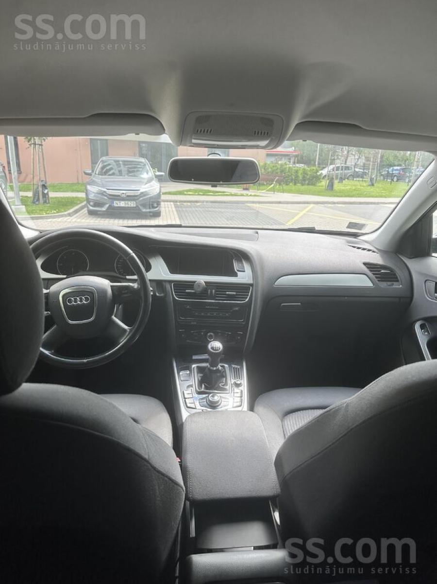 Pelēks Audi A4 2008 Rīga, ar dzinēja tilpumu 2.00 L un nobraukumu 325 tūkst. km par 3800 €, foto 8 vietnē AUTOMOTO.COM.LV