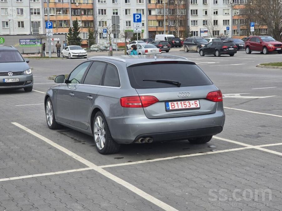 Pelēks Audi A4 2009 Rīga, ar dzinēja tilpumu 2.00 L un nobraukumu 279 tūkst. km par 5390 €, foto 14 vietnē AUTOMOTO.COM.LV
