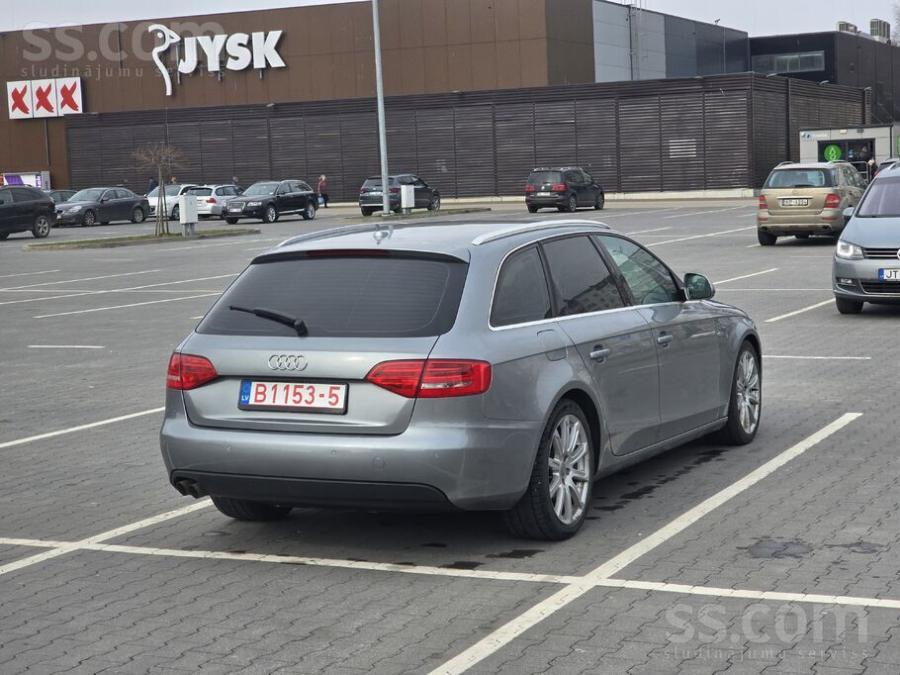 Pelēks Audi A4 2009 Rīga, ar dzinēja tilpumu 2.00 L un nobraukumu 279 tūkst. km par 5390 €, foto 15 vietnē AUTOMOTO.COM.LV