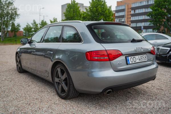Grey Audi A4 2009 in Liepaja, with an engine capacity of 3.00 L and mileage of 302 thousand km for 4300 €, photo 10 on AUTOMOTO.COM.LV