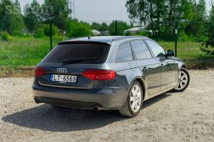 Pelēks Audi A4 2009 Rīga, ar dzinēja tilpumu 3.00 L un nobraukumu 0 tūkst. km par 6190 €, foto 5 vietnē AUTOMOTO.COM.LV