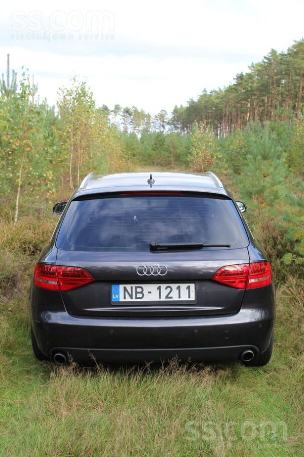 Grey Audi A4 2009 in Riga, with an engine capacity of 2.70 L and mileage of 312 thousand km for 4500 €, photo 2 on AUTOMOTO.COM.LV