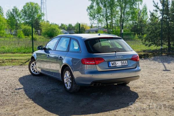 Grey Audi A4 2009 in Riga, with an engine capacity of 2.00 L and mileage of 340 thousand km for 6290 €, photo 4 on AUTOMOTO.COM.LV