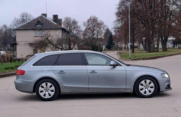 Grey Audi A4 2009 in Kaisiadorys, with an engine capacity of 1.97 L and mileage of 330 thousand km for 4000 €, photo 4 on AUTOMOTO.COM.LV