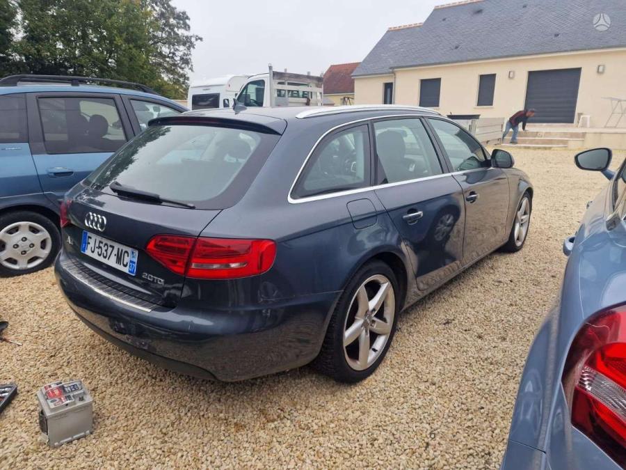 Grey Audi A4 2009 in Taurage, with an engine capacity of 2.00 L and mileage of 260 thousand km for 3400 €, photo 3 on AUTOMOTO.COM.LV