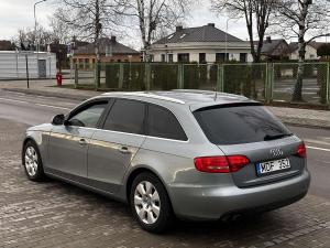 Grey Audi A4 2009 in Ukmerge, with an engine capacity of 1.97 L and mileage of 333 thousand km for 4600 €, photo 3 on AUTOMOTO.COM.LV
