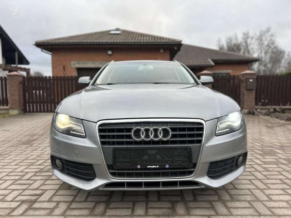 Pelēks Audi A4 2009 Šauļi, ar dzinēja tilpumu 1.99 L un nobraukumu 260 tūkst. km par 5350 €, foto 3 vietnē AUTOMOTO.COM.LV