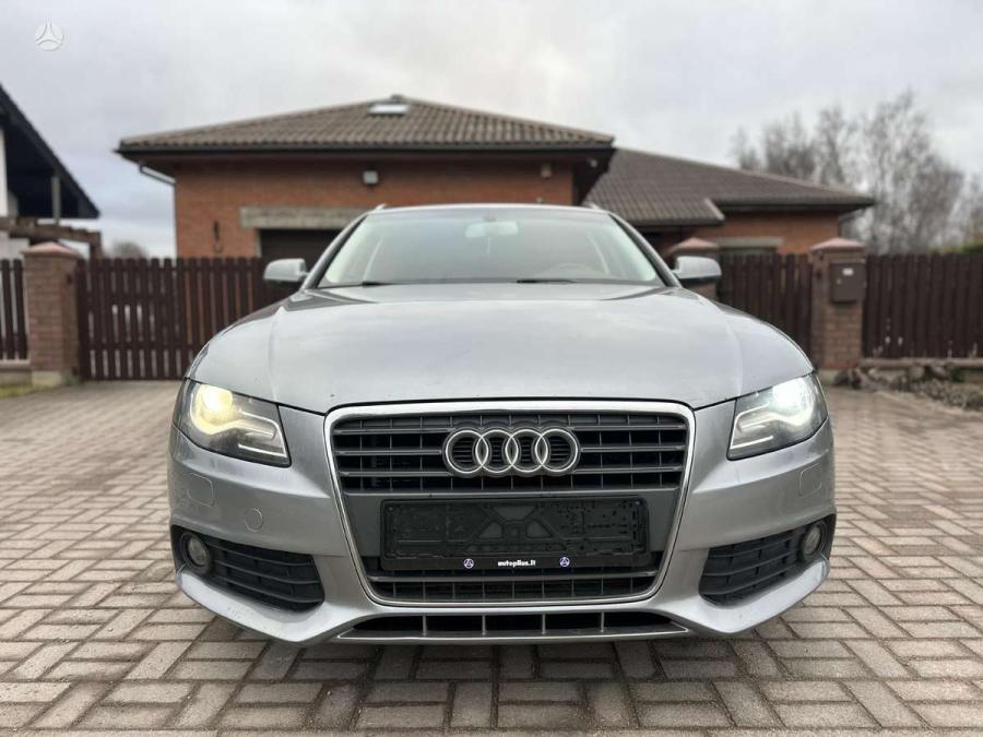 Grey Audi A4 2009 in Siauliai, with an engine capacity of 1.99 L and mileage of 260 thousand km for 5350 €, photo 3 on AUTOMOTO.COM.LV