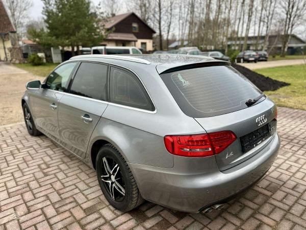 Pelēks Audi A4 2009 Šauļi, ar dzinēja tilpumu 1.99 L un nobraukumu 260 tūkst. km par 5350 €, foto 7 vietnē AUTOMOTO.COM.LV