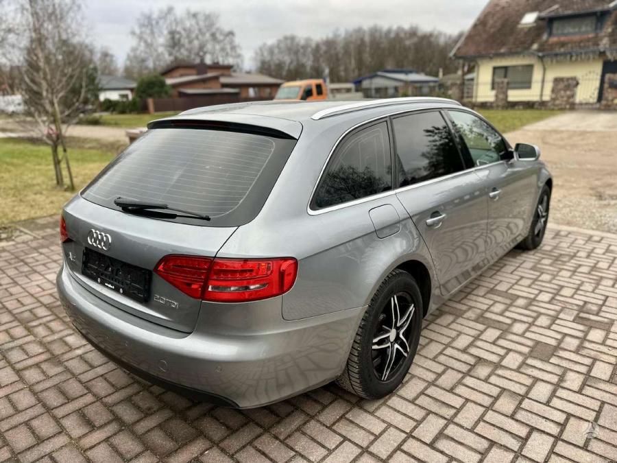 Grey Audi A4 2009 in Siauliai, with an engine capacity of 1.99 L and mileage of 260 thousand km for 5350 €, photo 9 on AUTOMOTO.COM.LV