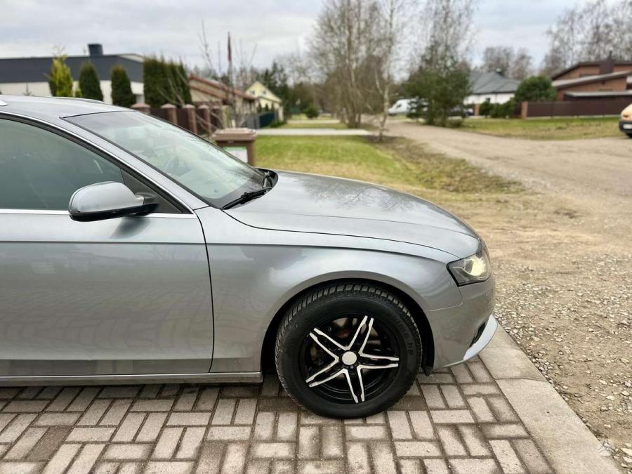 Grey Audi A4 2009 in Siauliai, with an engine capacity of 1.99 L and mileage of 260 thousand km for 5350 €, photo 12 on AUTOMOTO.COM.LV