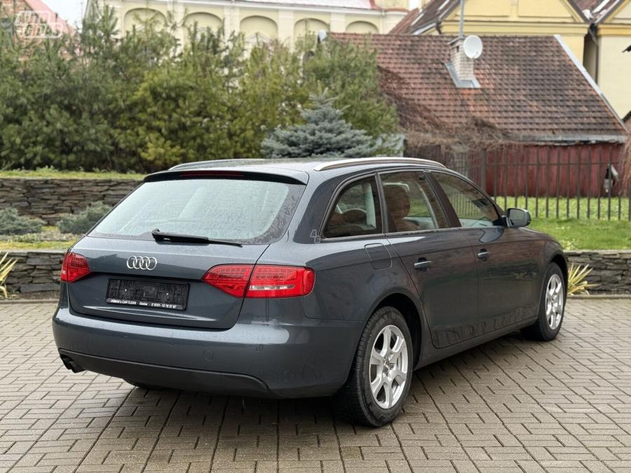 Grey Audi A4 2009 in Vilnius, with an engine capacity of 1.80 L and mileage of 140 thousand km for 5900 €, photo 7 on AUTOMOTO.COM.LV