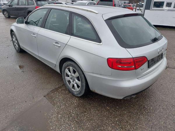 Grey Audi A4 2009 in Kaunas, with an engine capacity of 1.97 L and mileage of 280 thousand km for 3890 €, photo 4 on AUTOMOTO.COM.LV