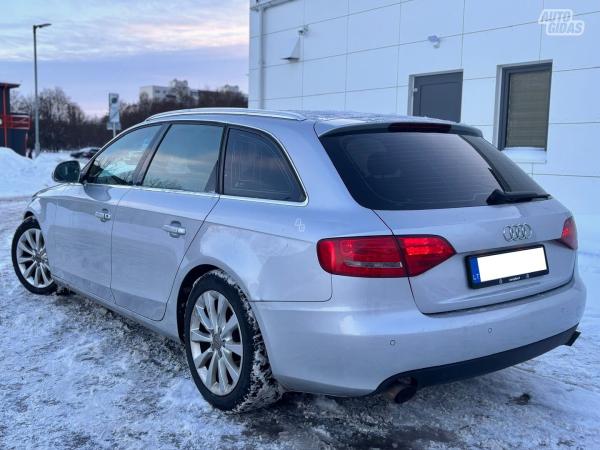 Grey Audi A4 2009 in Kaunas, with an engine capacity of 2.00 L and mileage of 320 thousand km for 3950 €, photo 4 on AUTOMOTO.COM.LV