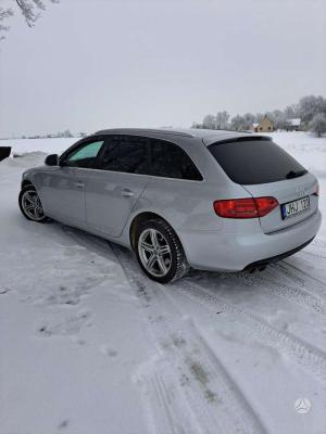 Pelēks Audi A4 2009 Pasvalys, ar dzinēja tilpumu 1.97 L un nobraukumu 345 tūkst. km par 3500 €, foto 3 vietnē AUTOMOTO.COM.LV
