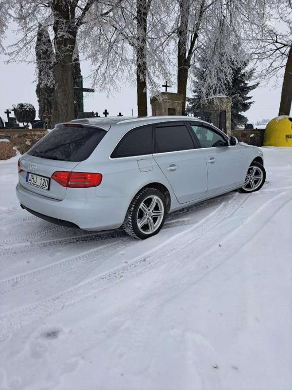 Pelēks Audi A4 2009 Pasvalys, ar dzinēja tilpumu 1.97 L un nobraukumu 345 tūkst. km par 3500 €, foto 4 vietnē AUTOMOTO.COM.LV