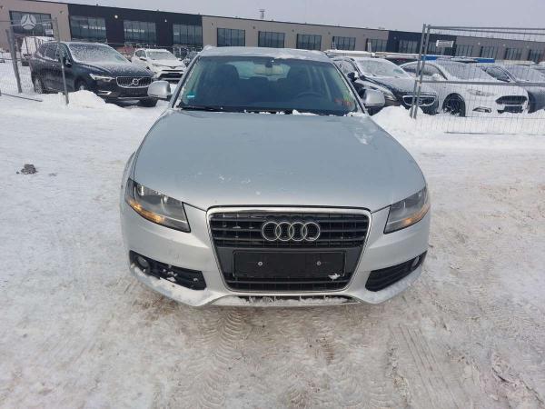 Pelēks Audi A4 2009 Kauņa, ar dzinēja tilpumu 1.97 L un nobraukumu 281 tūkst. km par 3890 €, foto 3 vietnē AUTOMOTO.COM.LV