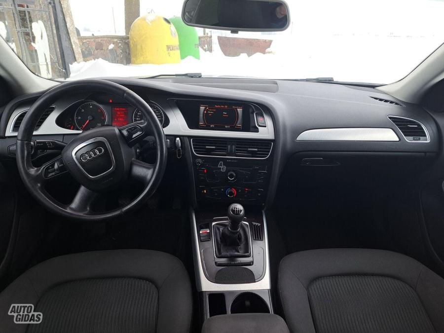 Pelēks Audi A4 2009 Pasvalys, ar dzinēja tilpumu 2.00 L un nobraukumu 349 tūkst. km par 3500 €, foto 6 vietnē AUTOMOTO.COM.LV