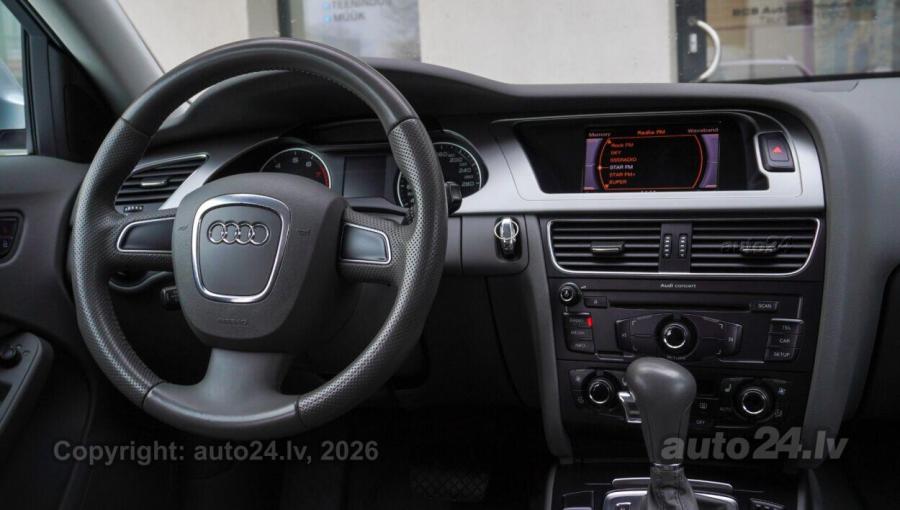 Pelēks Audi A4 2009 Tallina, ar dzinēja tilpumu 2.00 L un nobraukumu 168 tūkst. km par 7400 €, foto 13 vietnē AUTOMOTO.COM.LV