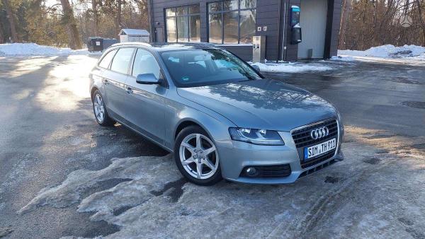 Pelēks Audi A4 2009 Utena, ar dzinēja tilpumu 1.80 L un nobraukumu 213 tūkst. km par 4700 €, foto 1 vietnē AUTOMOTO.COM.LV