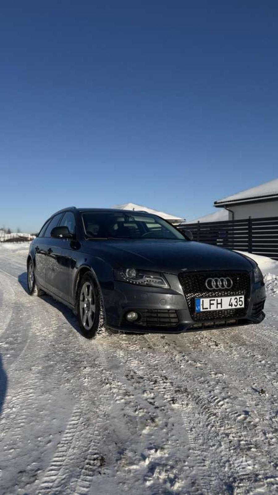 Pelēks Audi A4 2009 Klaipėda, ar dzinēja tilpumu 1.97 L un nobraukumu 402 tūkst. km par 5900 €, foto 1 vietnē AUTOMOTO.COM.LV