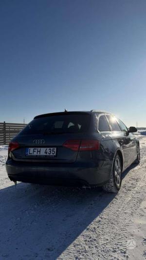 Pelēks Audi A4 2009 Klaipėda, ar dzinēja tilpumu 1.97 L un nobraukumu 402 tūkst. km par 5900 €, foto 3 vietnē AUTOMOTO.COM.LV