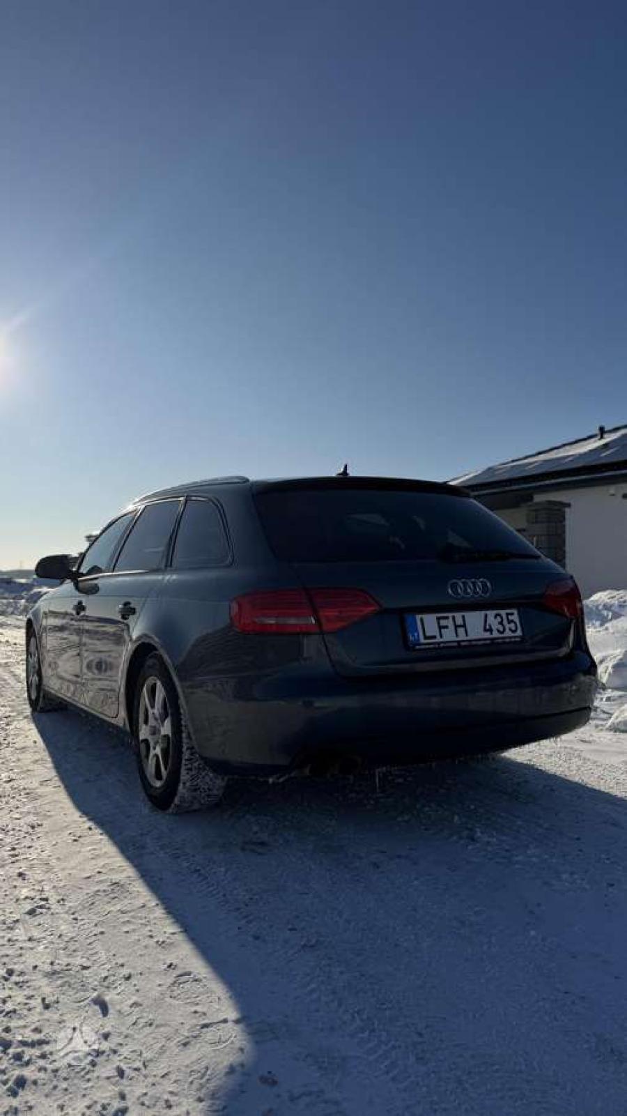 Pelēks Audi A4 2009 Klaipėda, ar dzinēja tilpumu 1.97 L un nobraukumu 402 tūkst. km par 5900 €, foto 4 vietnē AUTOMOTO.COM.LV