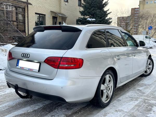 Grey Audi A4 2009 in Kaunas, with an engine capacity of 2.00 L and mileage of 300 thousand km for 4950 €, photo 4 on AUTOMOTO.COM.LV